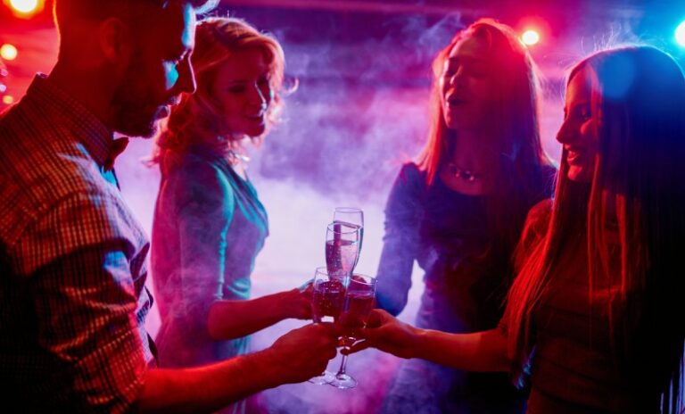Warsaw nightlife guide: the best bars, clubs, and events you can't miss